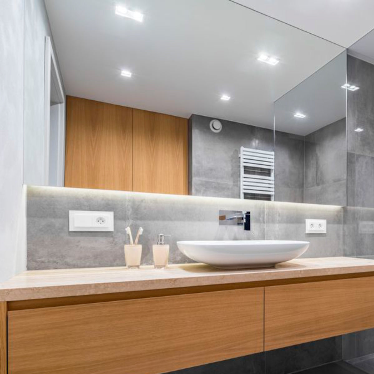 Interled - Pointing Light Luz LED Cuadrado – Interled Mexico